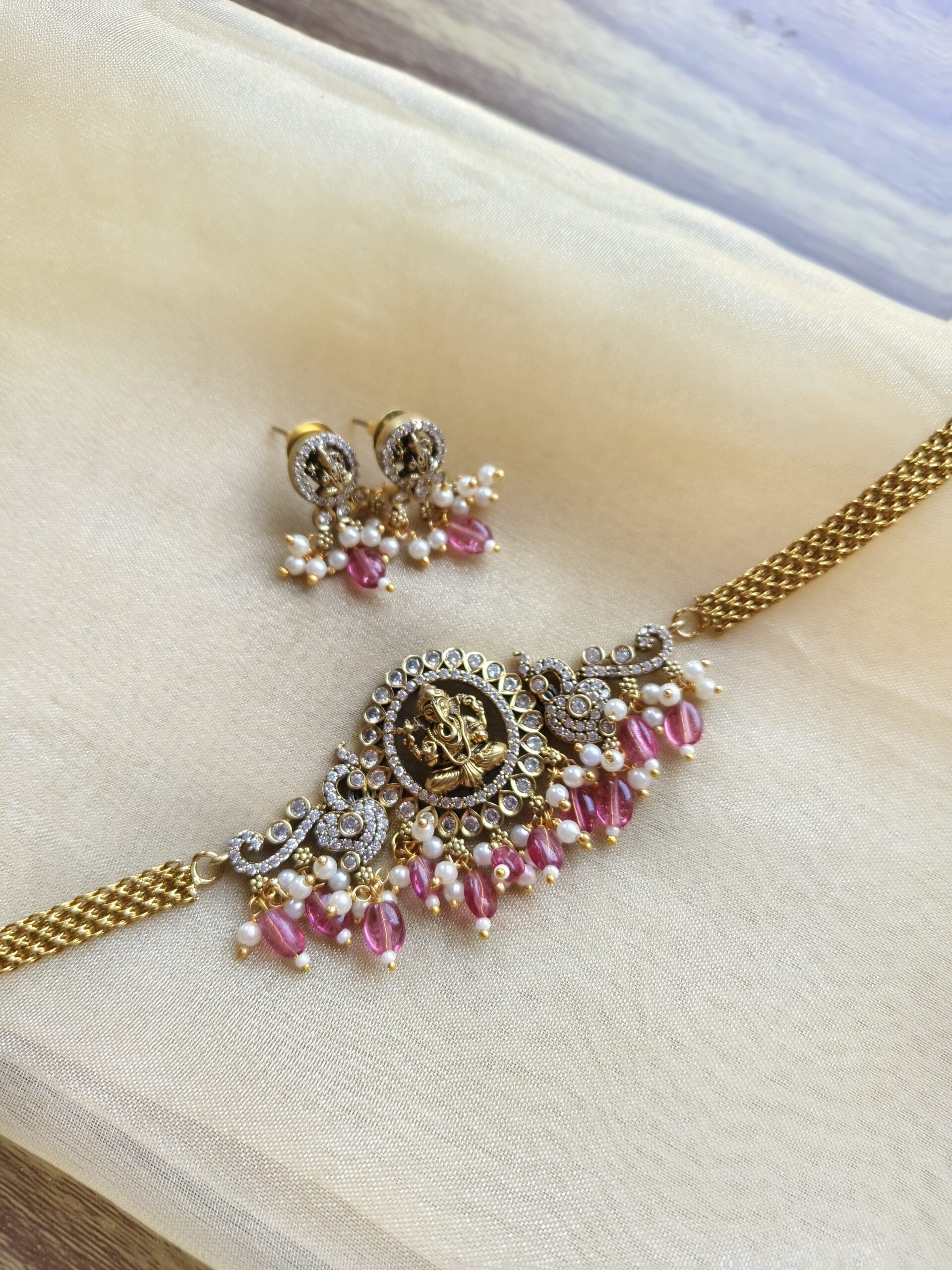 Victorain Ganesh Neckwear – Indian Jewllery